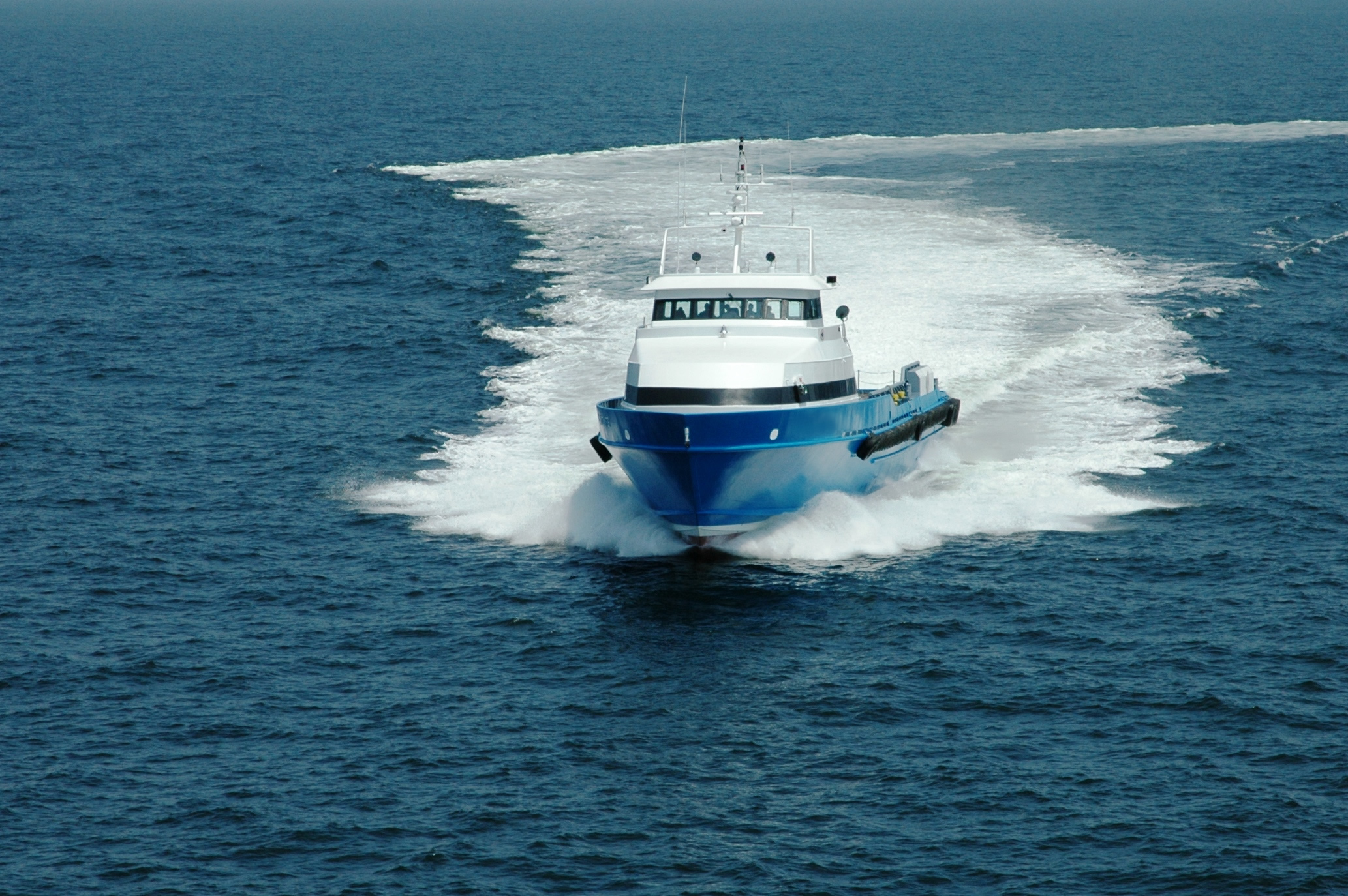 47 METER (155 FEET) FAST SUPPLY & CREW VESSEL - Swiftships