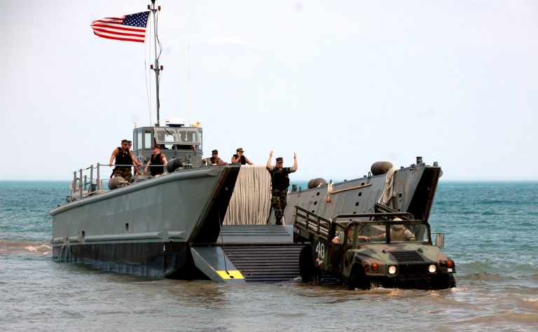 45 METER LANDING CRAFT UTILITY - Swiftships